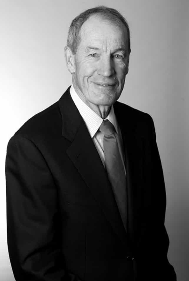 JIM LENEHAN BW VERTICAL CROP - Cerberus Capital Management